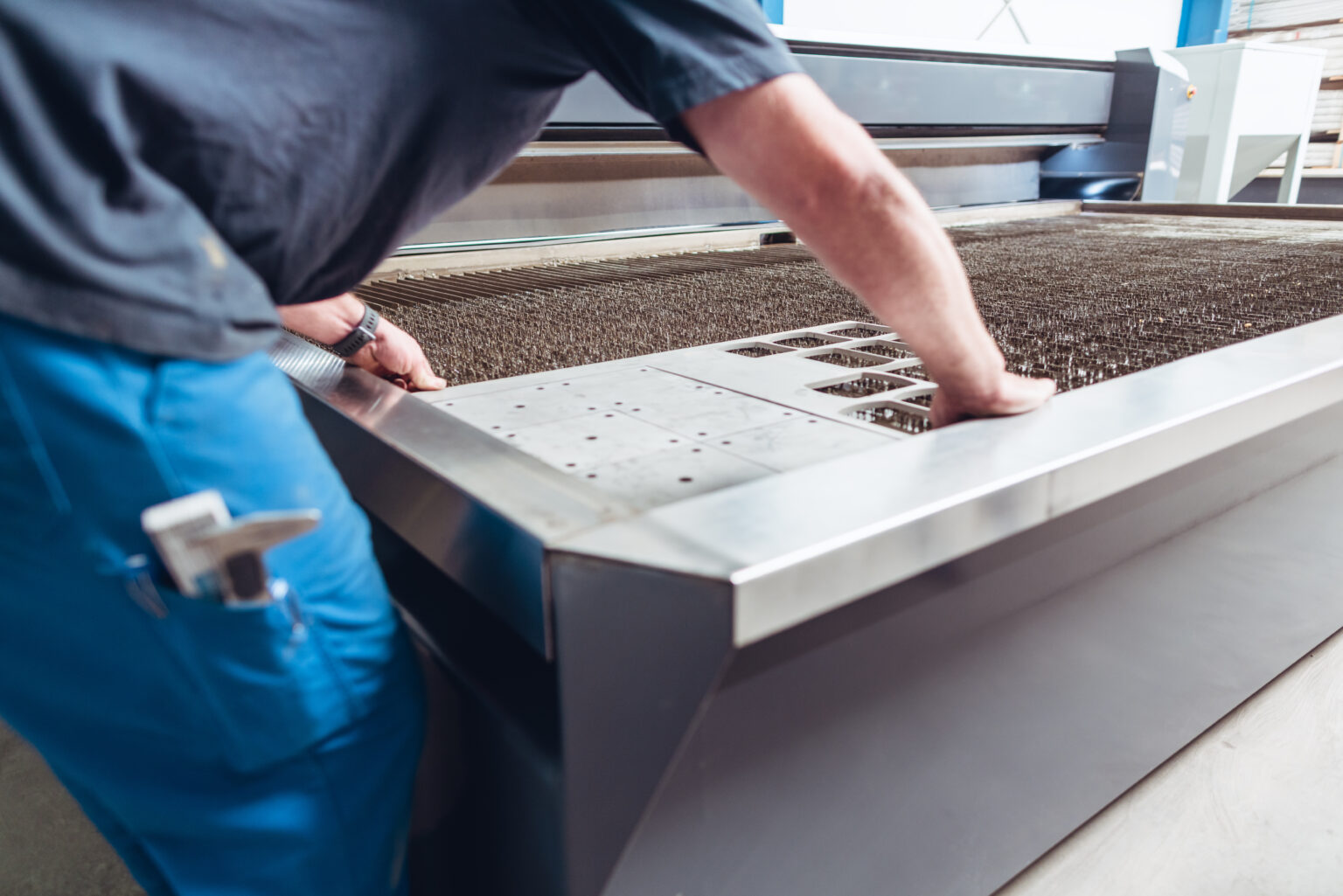 Safety Hazards in Waterjet Cutting | Warren Forensics